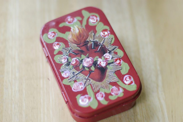 DIY Sacred Heart Pocket Shrine » Catholic Sistas